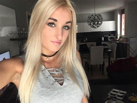 Galerie Příbramská Politička A Matka Známé Pornoherečky Daisy Lee