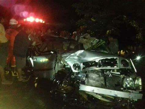 Dvb ဓႏုျဖဴၿမိဳ႕နယ္တြင္ ကား ၃ စီးဆင့္တိုက္မႈေၾကာင့္ ၇ ဦးေသ