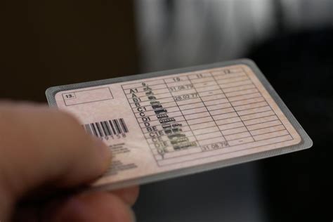 Bezterminowe prawo jazdy trzeba będzie wymienić Do kiedy Śrem Nasze