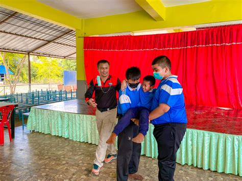 จัดกิจกรรรมการฝึกอบรมแผนการดับเพลิงของอาคารเรียน อาคารประกอบต่าง ๆ โรงเรียนวัดหาดสูง อ กบินทร์