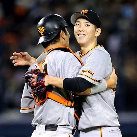 【巨人】4勝目の戸郷翔征、バウアーに投げ勝っても感心「化け物でしたよ。本当に一級品のピッチャー」 スポーツ報知