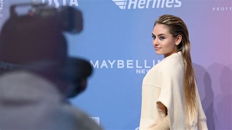 تصاویر پس زمینه لنی کلوم دختر زیبای هایدی کلوم در سال 2022