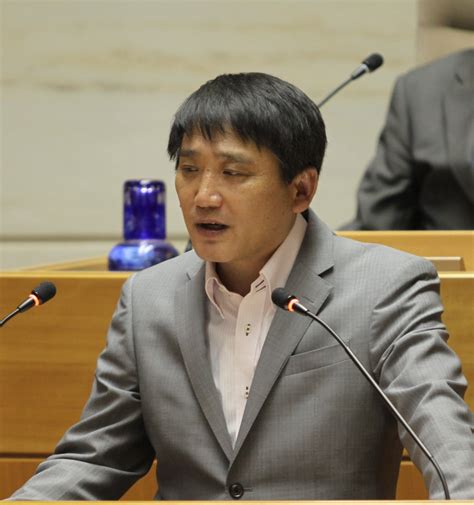 港区議会第2回定例会における共産党議員団の代表質問 日本共産党港区議団