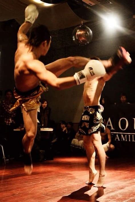 Raou Japanキックボクシングジムのイケメン会員まさし25才ボクシング経験1年vs修代表の魔の左腕スパーリング対決4分1本勝負