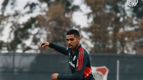 River Vs Barracas 5 1 Goles Resumen Y Video Por La Copa De La Liga