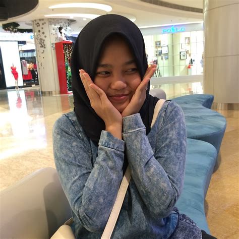 Dini Fadiah Youtube