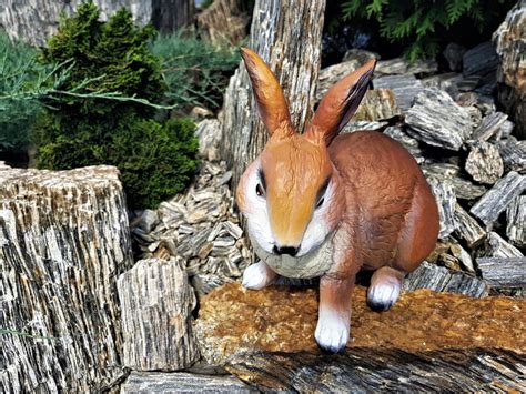 FIGURKA OGRODOWA KRÓLIK SIEDZĄCY MODEL A oficjalne archiwum Allegro