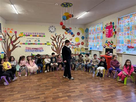 School Of Science School Of Science • მეცნიერებათა სკოლა