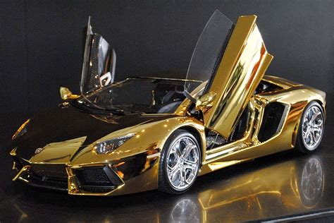 100 Gold Lamborghini Wallpapers