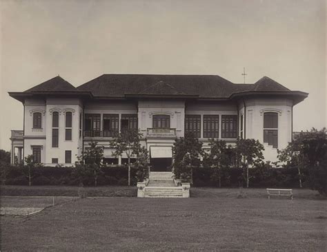 สยามพารากอน ร่วมเฉลิมพระเกียรติ สมเด็จพระพันวัสสาอัยยิกาเจ้า ผ่านนิทรรศการ ปทุมนิวาสราช