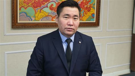 Д Амгалан Нүүрсний үнэ өсөх төлөвгүй байгаа тул өнөөдөртөө алтны олборлолтыг нэмэгдүүлэхээс өөр