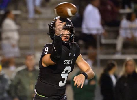 Servite Football Tops Long Beach Poly In Playoffs With Thrilling Finish