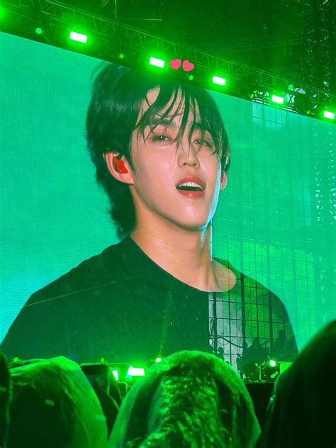 Seventeen Community Posts 우리는 이 상징적인 스쿠프를 되찾고 있어 세상에 😭😮‍💨🔥