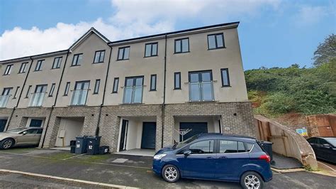 Grange Road Torquay Tq1 3 Bed Terraced House For Sale £257 000