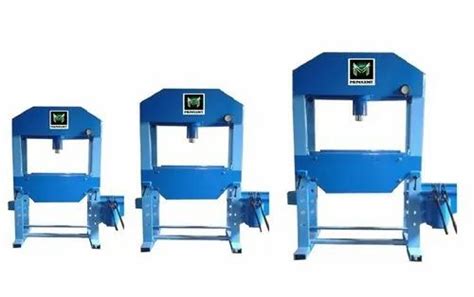 Mild Steel Hydraulic Press Hand Operated Ton At Rs In New Delhi