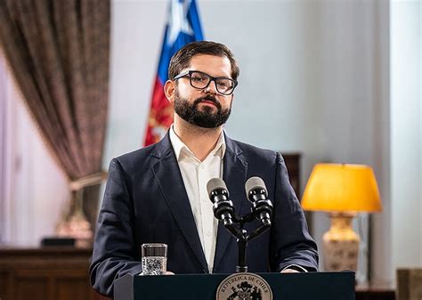 Presidente do Chile propõe reforma da previdência para Internacional