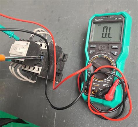 capacitor switching contactor function structure