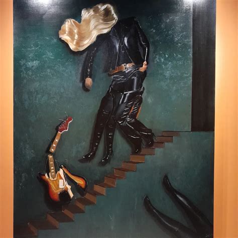 밤손님 중년의 여자가 눈이 멈추길 기다리고 있다 녹지 않는 눈이 그녀의 육체 곳곳에 항상 덮여 있어 눈이 오는 날이면 그녀는 더더욱 보이지 않는 존재가 되기 때문이다