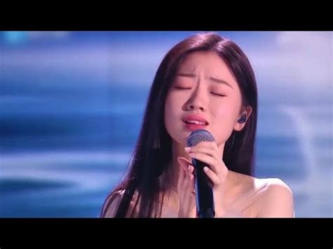 单依纯的唱功能有多牛毛不易碰到她都要退避三舍 YouTube