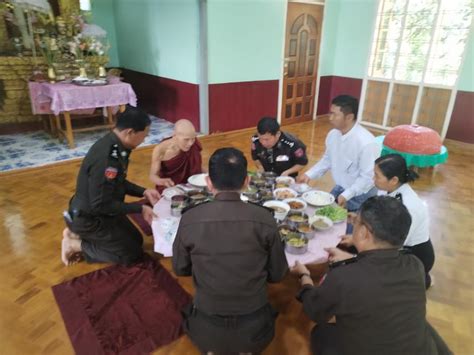 ဒက္ခိဏသီရိမြို့နယ်တွင် စမ်းသပ်သန်းခေါင်စာရင်းကောက်ယူ Information And Public Relations Department