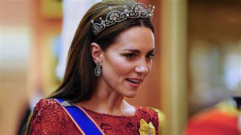 มอบพระยศ “แคทเธอรีน เจ้าหญิงแห่งเวลส์”