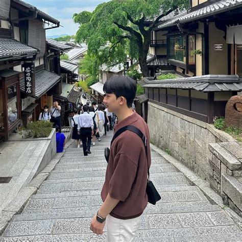 준영 ye jun Threads Say more 준영 ye jun Threads Say more