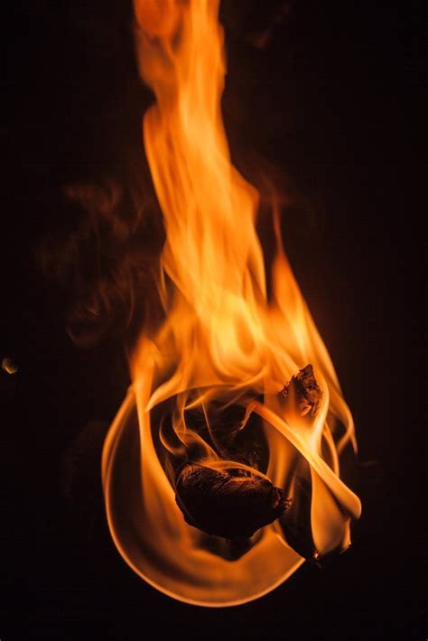 how to create flame animation using js and css hackernoon