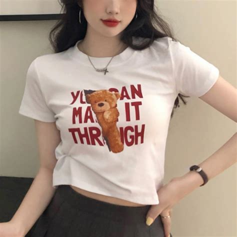 곰돌이 영문 크롭 반팔티 에이블리