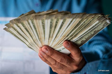 Best Investment Options For A Salaried Person In India