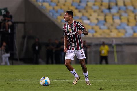 Fluminense perde para o Atlético GO no Maracanã pela oitava rodada do