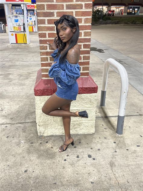 I Dont Feel Like I Look Like Anyone Lol Rdoppleganger