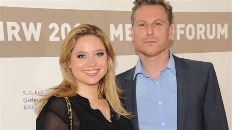 Ja Awz Caroline Frier Hat Dirk Borchardt Geheiratet Promiflashde