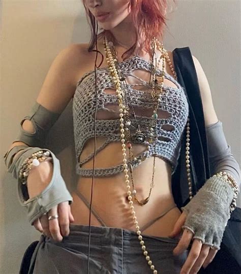 Hi Does Anyone Know Where I Can Find A Patter To Make This Type Of Top