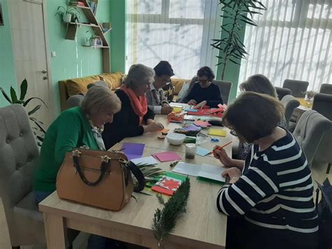 Креативни работилници за корисниците Дневниот центар за стари лица во