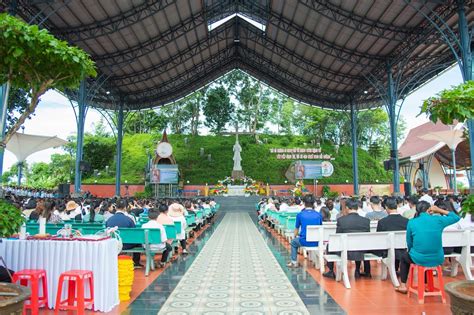 Lễ Thánh Tâm Chúa Giêsu Tại Đồi Thánh Tâm