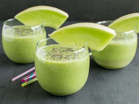 3 روش برای طرز تهیه اب طالبی کافی شاپی بلاگ کرفس
