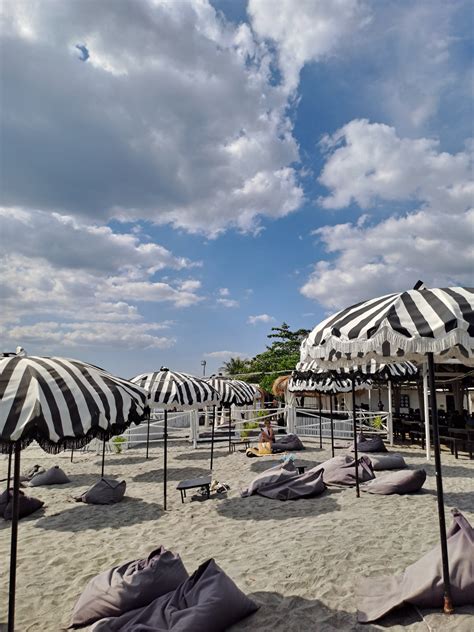 필리핀 수빅 수빅subic 바다 위의 워터파크 인플레이터블 아일랜드inflatable Island