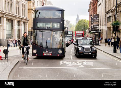 London Taxi Hackney Carriage Black Cab Hack Bus Doubledecker