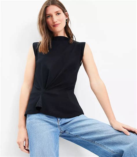Knotted Mock Neck Shell