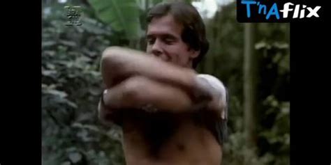Shirley Benny Butt Breasts Scene In As Seis Mulheres De Adao
