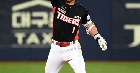 포토 연장 12회 2루타 Kia 박찬호