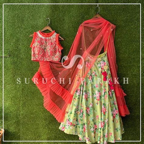 Ionela Iionela1 • Fotografii şi Clipuri Video Instagram Beautiful Outfits Designer Dresses