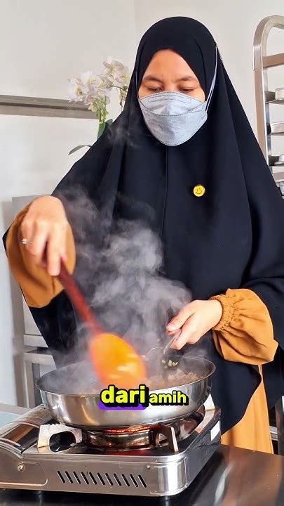Bungkus Onigiri Kurang dari 10 Menit - YouTube
