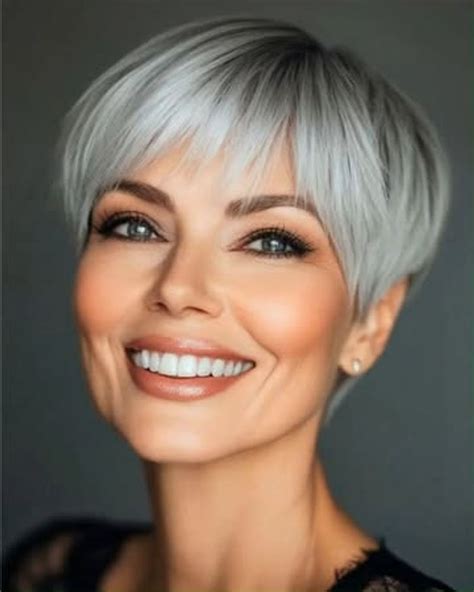 30 Dazzling Blonde Pixie Cut Ideas To Refresh Your Style