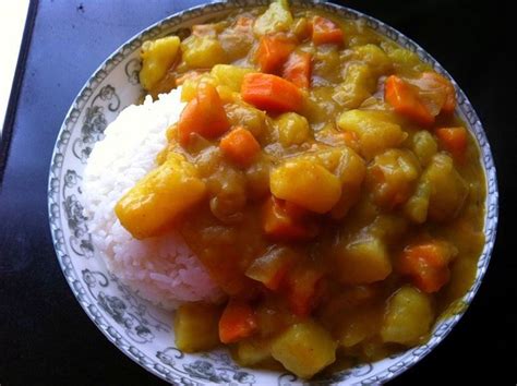 【咖喱土豆饭的做法步骤图，咖喱土豆饭怎么做好吃】w小厨下厨房