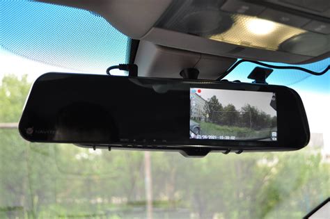 Navitel MR250 NV - зеркало-видеорегистратор c задней камерой и ночной ...