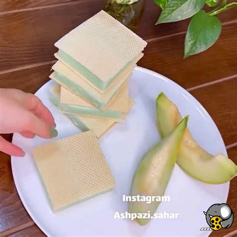 طرز تهیه بستنی طالبی با خامه صبحانه و شیر فیلو