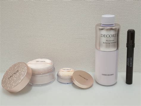 【目立った傷や汚れなし】【美品】cosme Decorte コスメデコルテ フェイスパウダーandスキンケア 計4点乳液スティックセラム美白