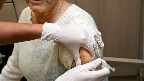 Vaccin Anti Grippe Les Pharmaciens En Première Ligne Pour Augmenter