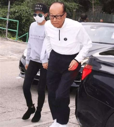 又一90后女富豪崛起刚毕业就获700亿资产气质比明星还好 家族
